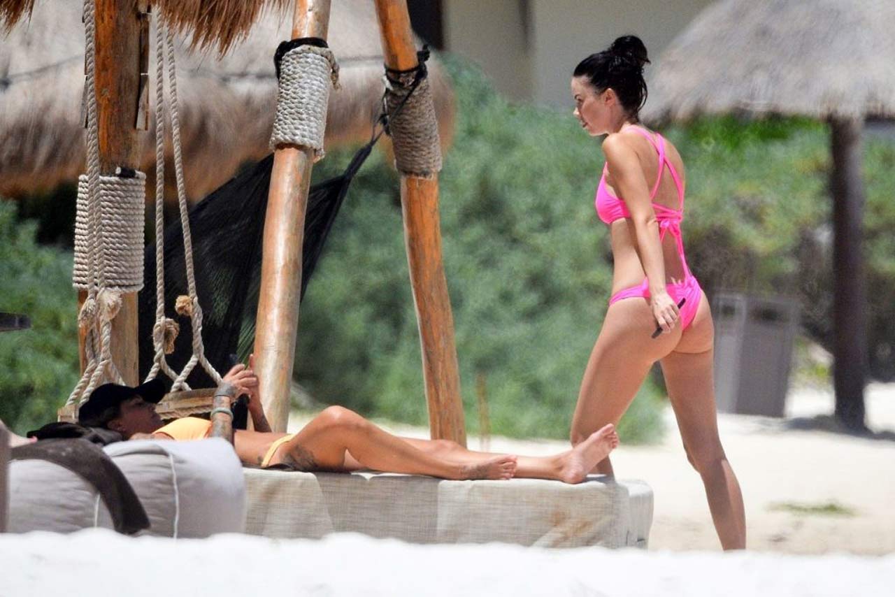 Jayde Nicole And Tina Louise Topless Pics Scandal Planet