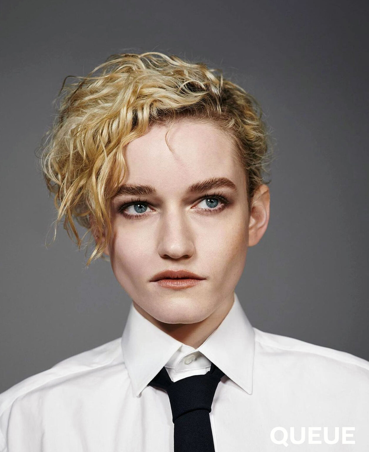Julia Garner Nude Pics Scenes And Porn 2024 Scandal Planet